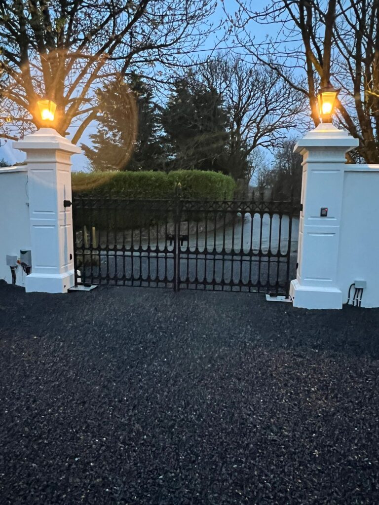 Square Entrance Pier (double height) – Ornate - Delaney Concrete