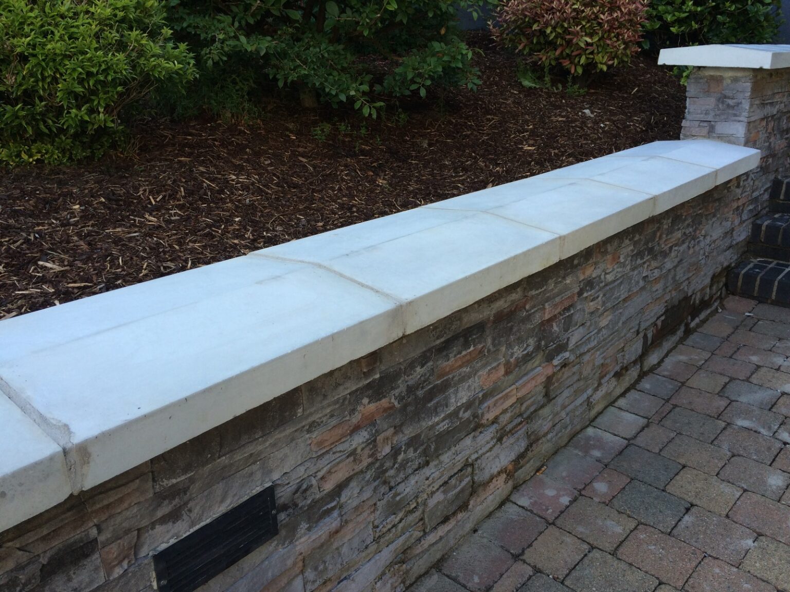 Wall Cap - SaddleBack 18" - Delaney Concrete
